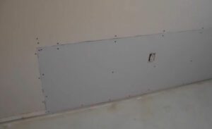 How to Repair Drywall from Water Damage: 4 Steps [DIY]